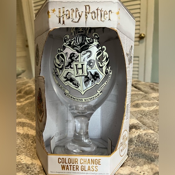 Warner Bros. | Dining | Nib Harry Potter Color Change Water Glass ...